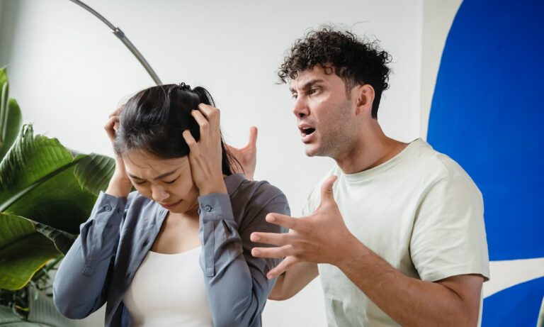 Pourquoi un homme est méchant avec une femme
